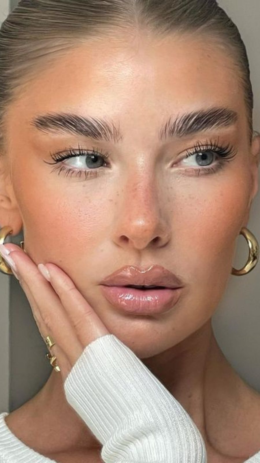 Como Ser Uma Clean Girl: Um Guia Completo para a Estética Minimalista e ...